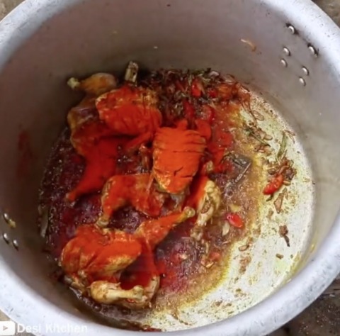Traditional Chicken Biryani Recipe-2019-05-15T19:51:30Z-Youmaker ...