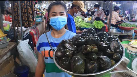 Market show, buy snails for my recipe / Boiled snail dip in fish paste ...
